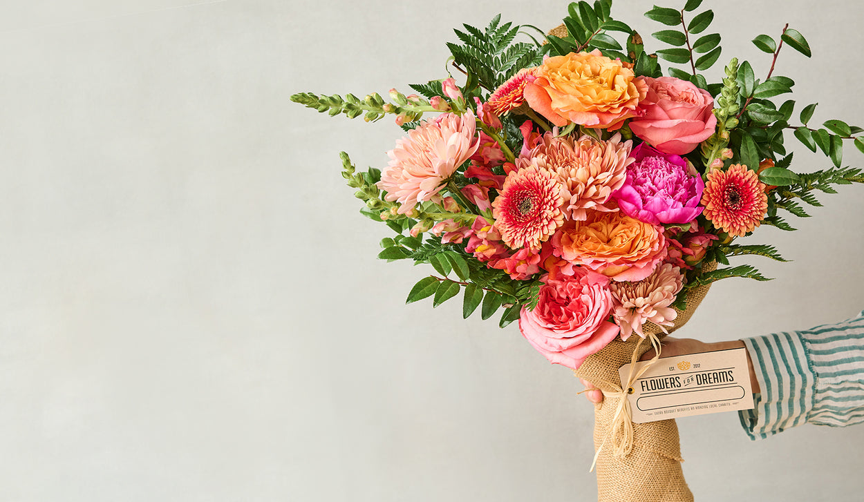 Flower Delivery in Chicago, Milwaukee & Detroit | Flowers for Dreams