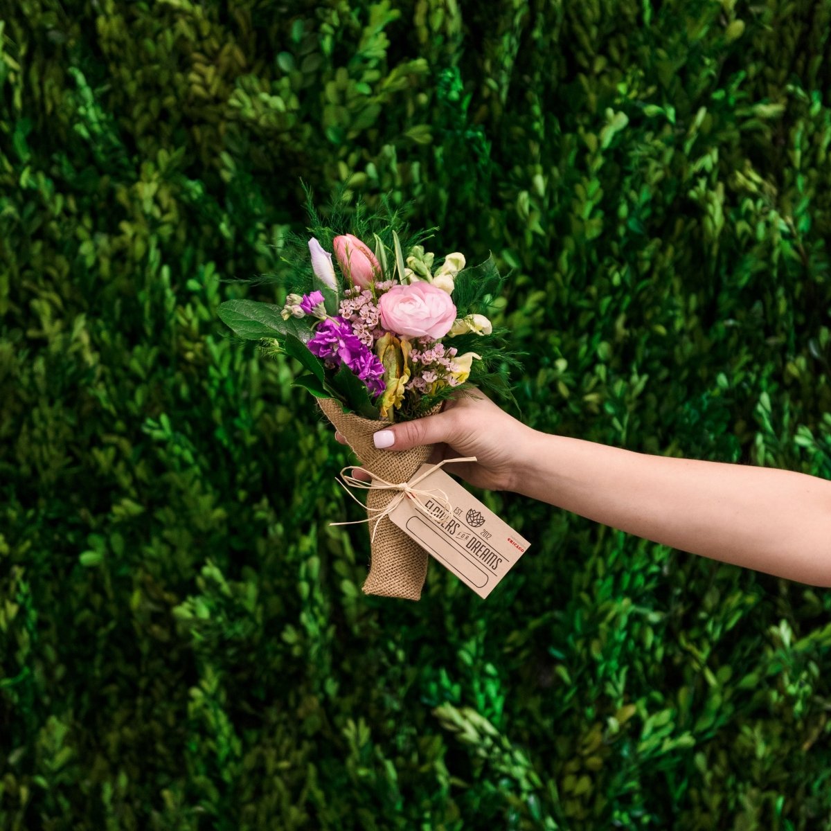 Mini Bouquet for Charity – Flowers for Dreams